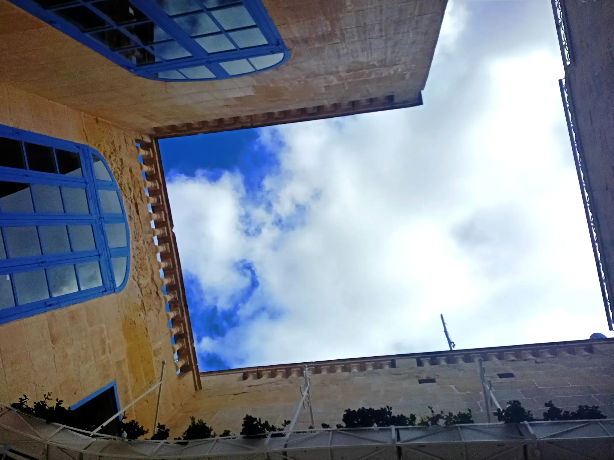 Blue House 9 Rooms & Breakfast | Malta